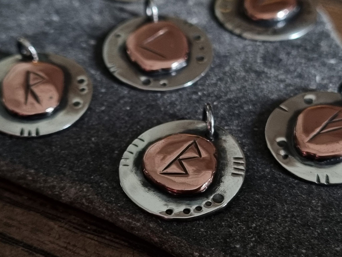 Single Rune Tokyn For Bracelet – Iceni Jewellery